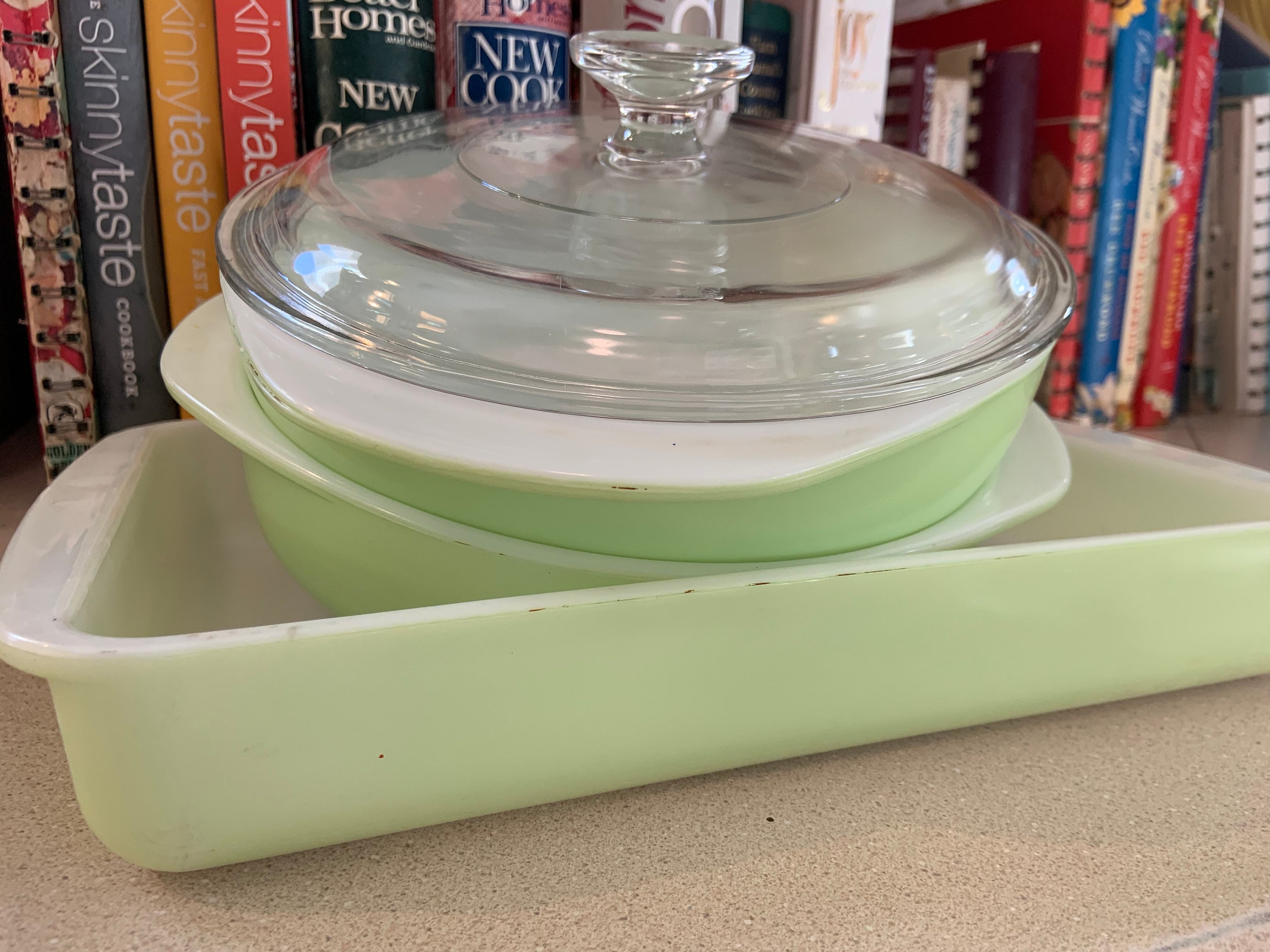 Vintage Lime Green Pyrex set of three 2 qt with lid 2 qt | Etsy