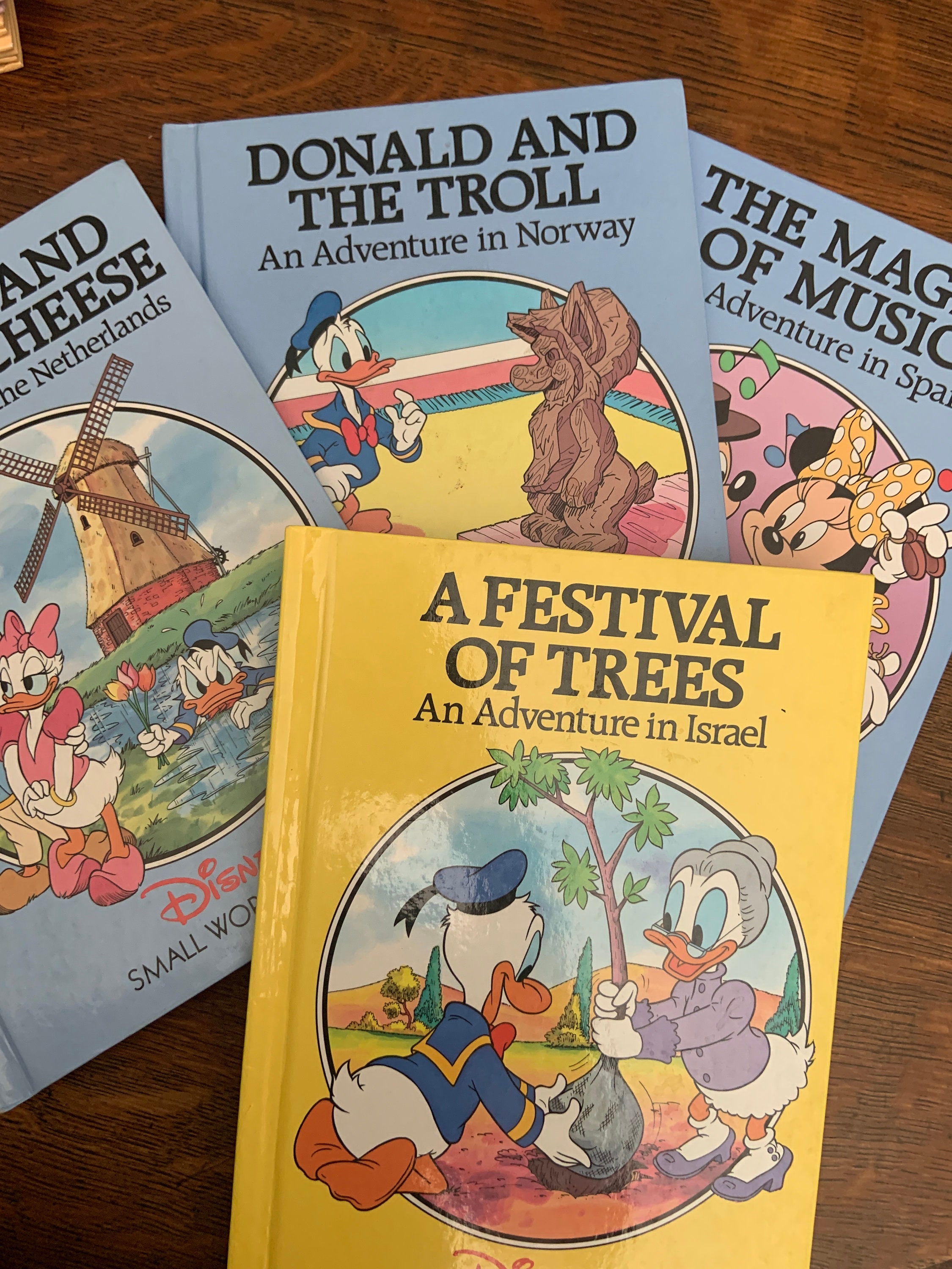 Vintage Grolier Books Disney's Small World Library - Etsy