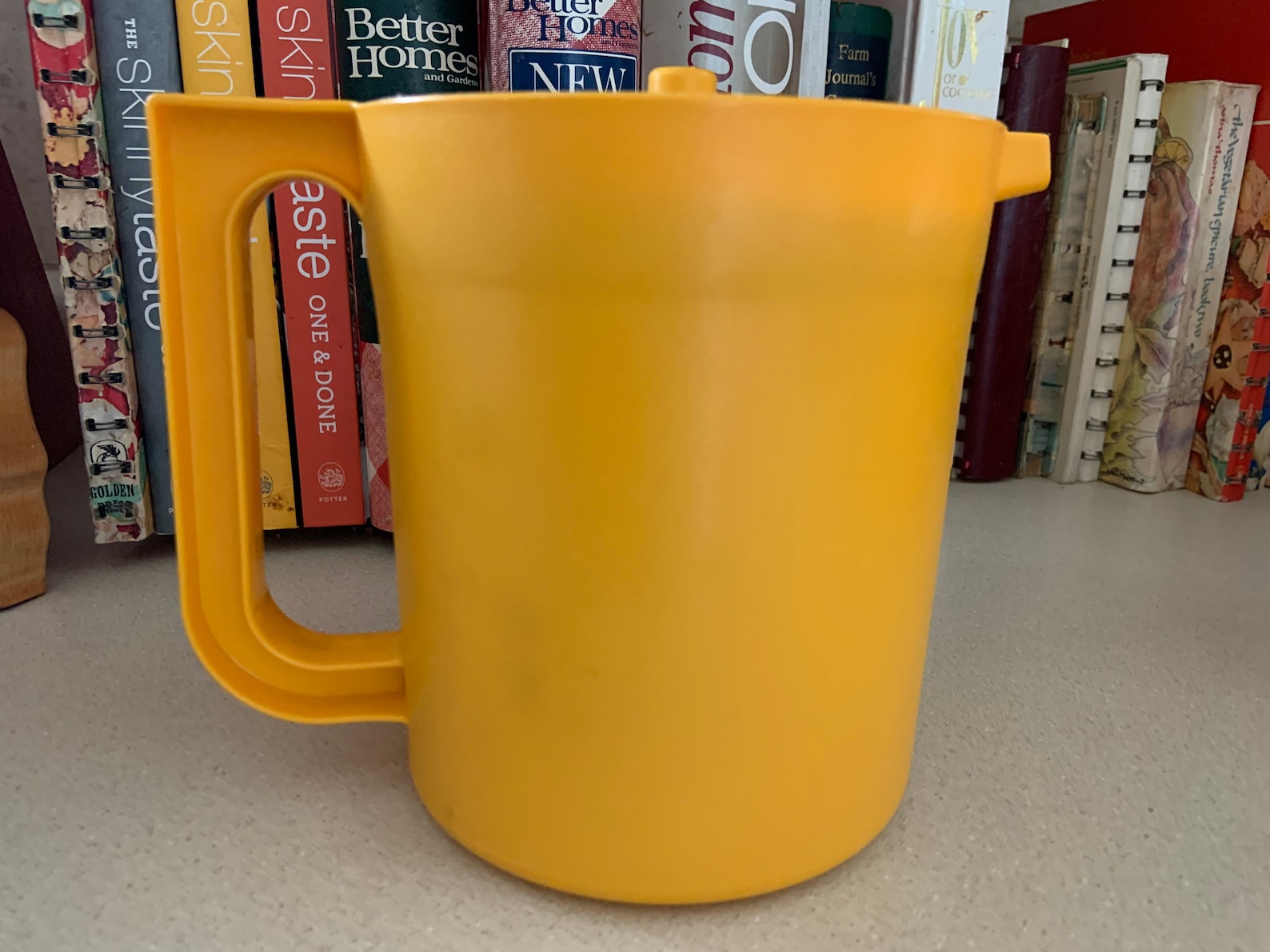 Vintage Push N Seal Pitcher With Bell Tumblers and Bonus Sippy - Etsy