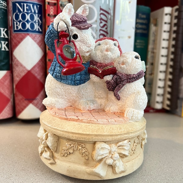 Wind up Musical Figurine - Etsy