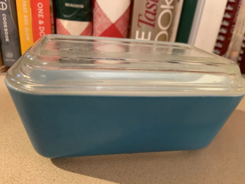 Vintage Pyrex Refrigerator Dishes primary colors 1 1/2 qt 1 | Etsy