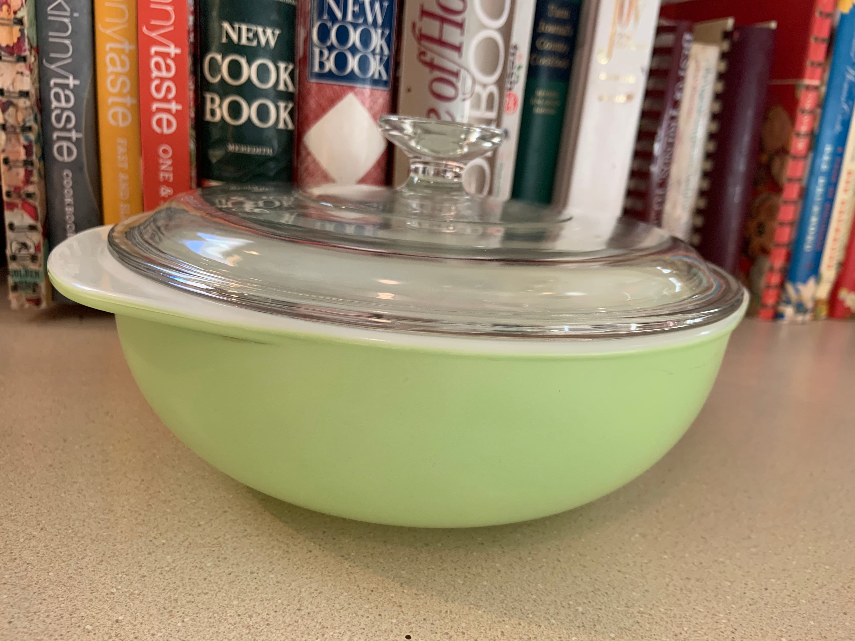 Vintage Lime Green Pyrex set of three 2 qt with lid 2 qt | Etsy