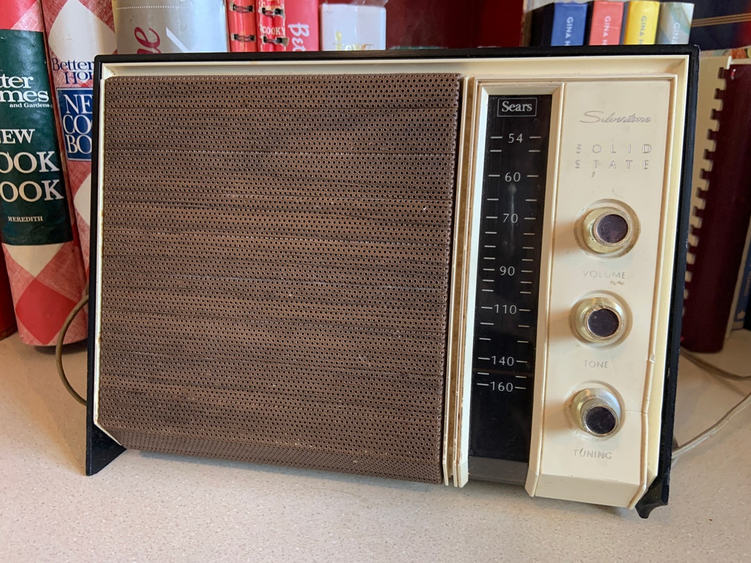 Vintage Sears Silvertone Solid State Radio - Etsy