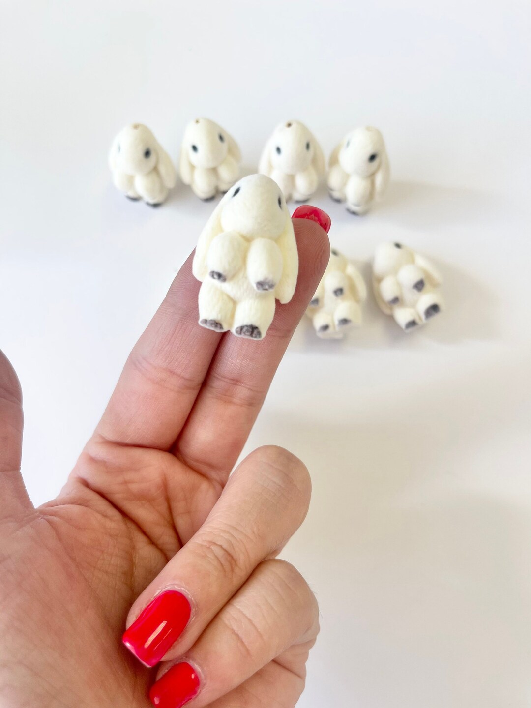 5 Pcs Cute Flocked Rabbit, Flocky Plastic Beads, Half Drilled Beads ...