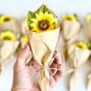 10 Pcs Sunflowers Favors, Sunflower Mini Bouquets, Party Favors, Rustic ...