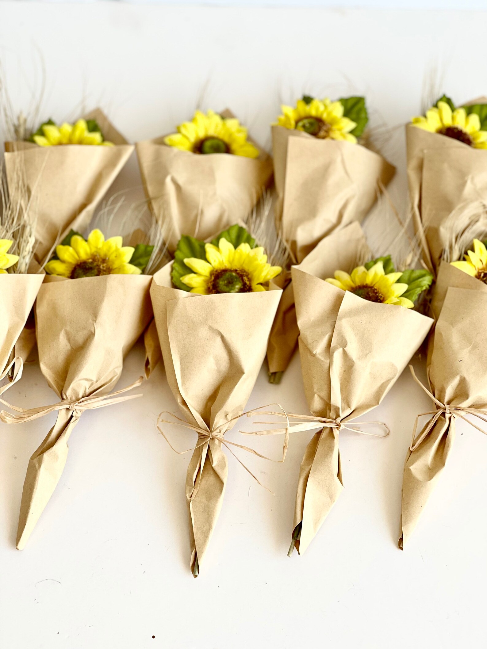10 Pcs Sunflowers Favors, Sunflower Mini Bouquets, Party Favors, Rustic ...