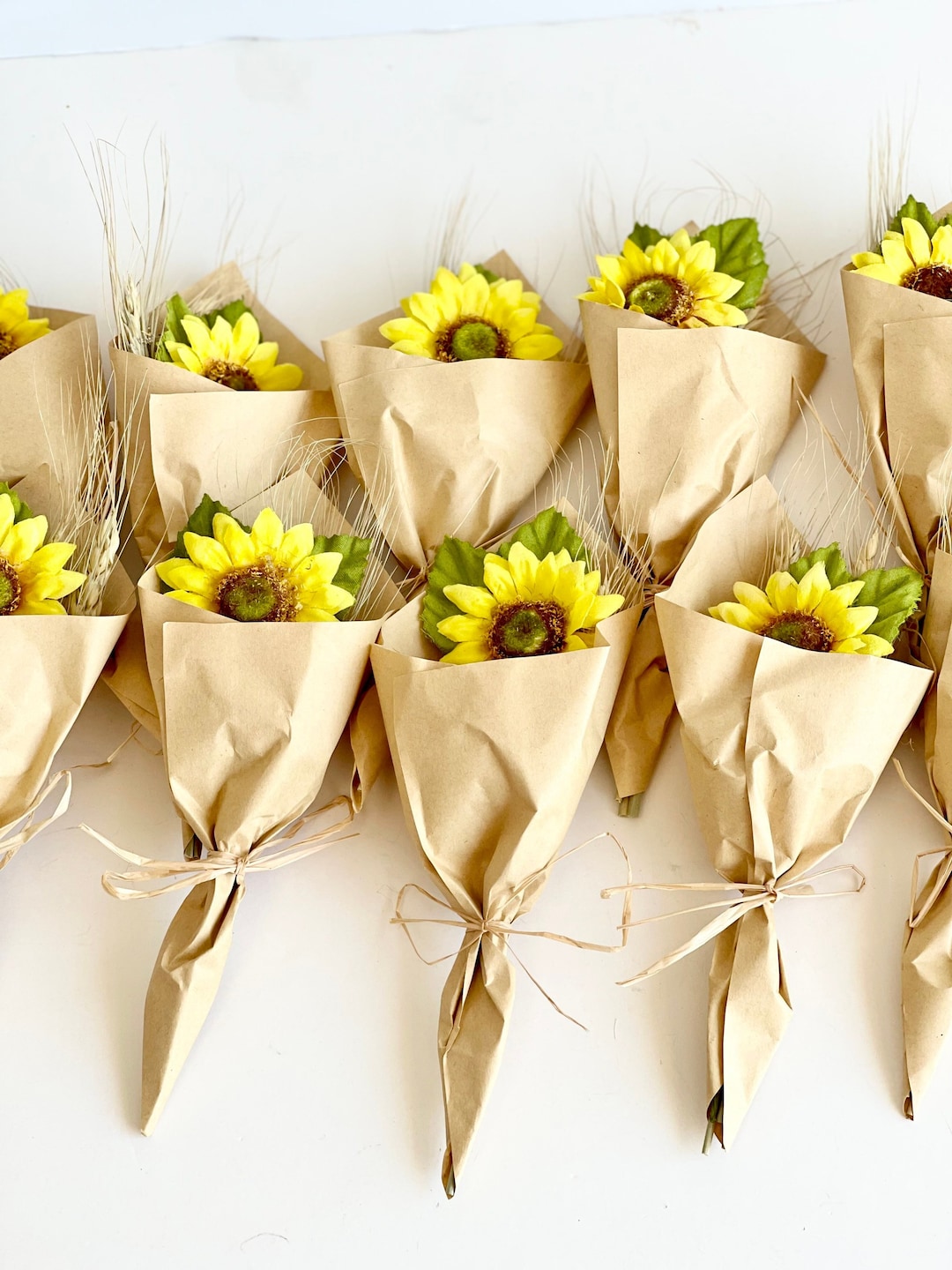 10 Pcs Sunflowers Favors, Sunflower Mini Bouquets, Party Favors, Rustic ...
