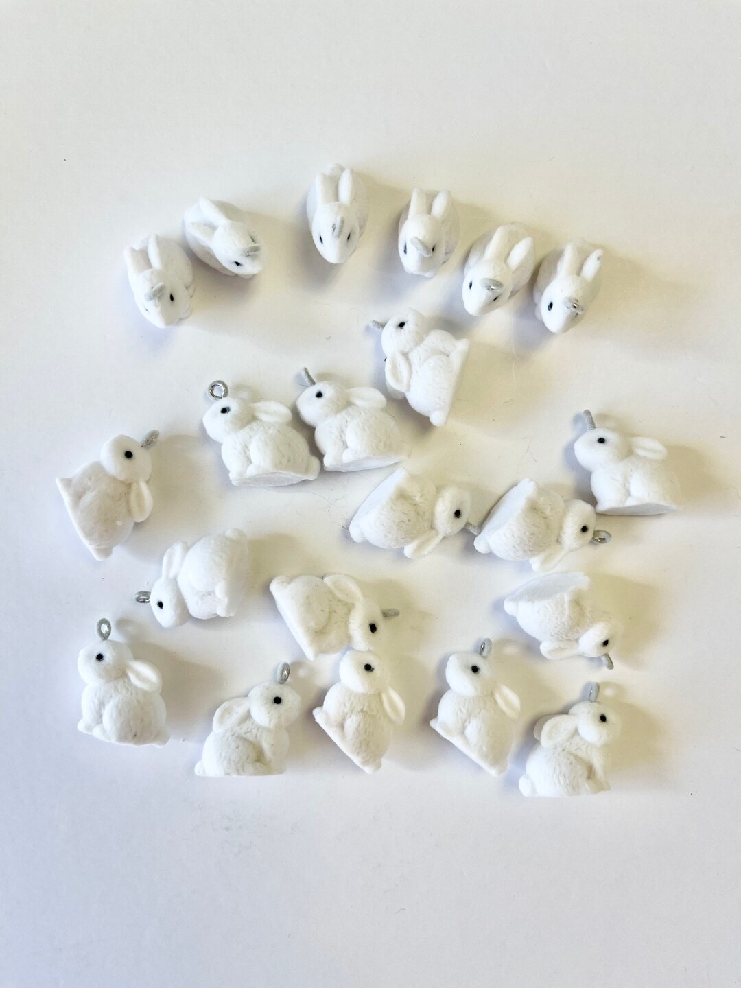 5 Pcs Cute Flocked Rabbit, Flocky Plastic Beads, Half Drilled Beads ...