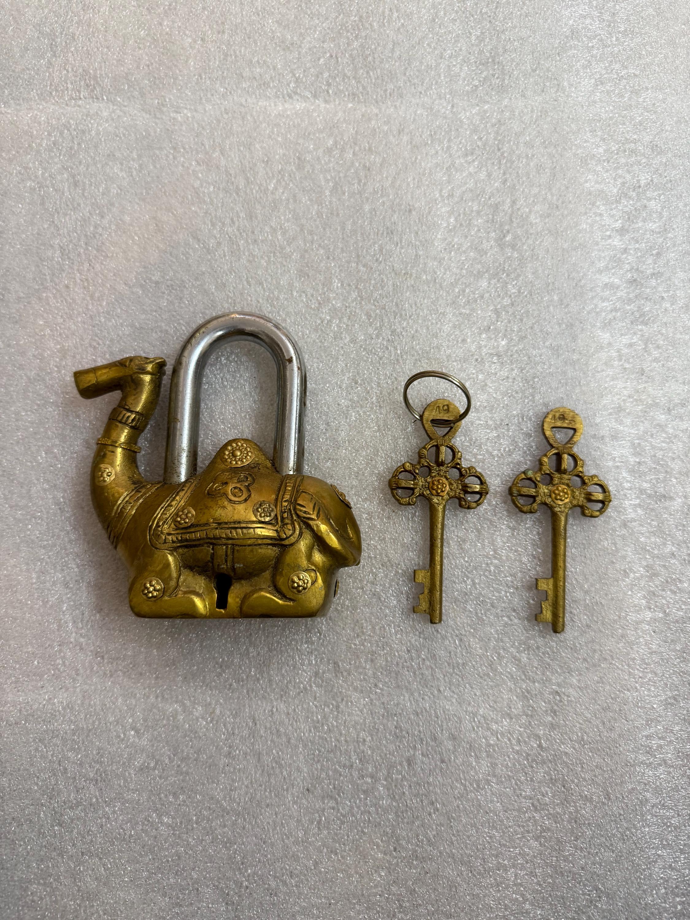 Brass Camel Lock, Vintage Safety Lock, Camel Shaped Lock, Vintage ...
