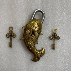 Brass Lock, Fish Shaped Lock, Vintage Handmade Antique Design Lock ...