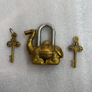 Brass Camel Lock, Vintage Safety Lock, Camel Shaped Lock, Vintage ...