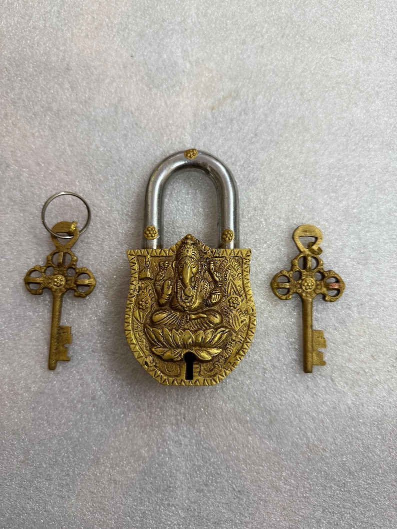 Brass Lord Ganesha Design Padlock With Keys, Handcrafted Functional ...