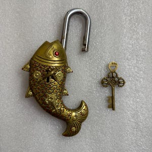 Brass Lock, Fish Shaped Lock, Vintage Handmade Antique Design Lock ...