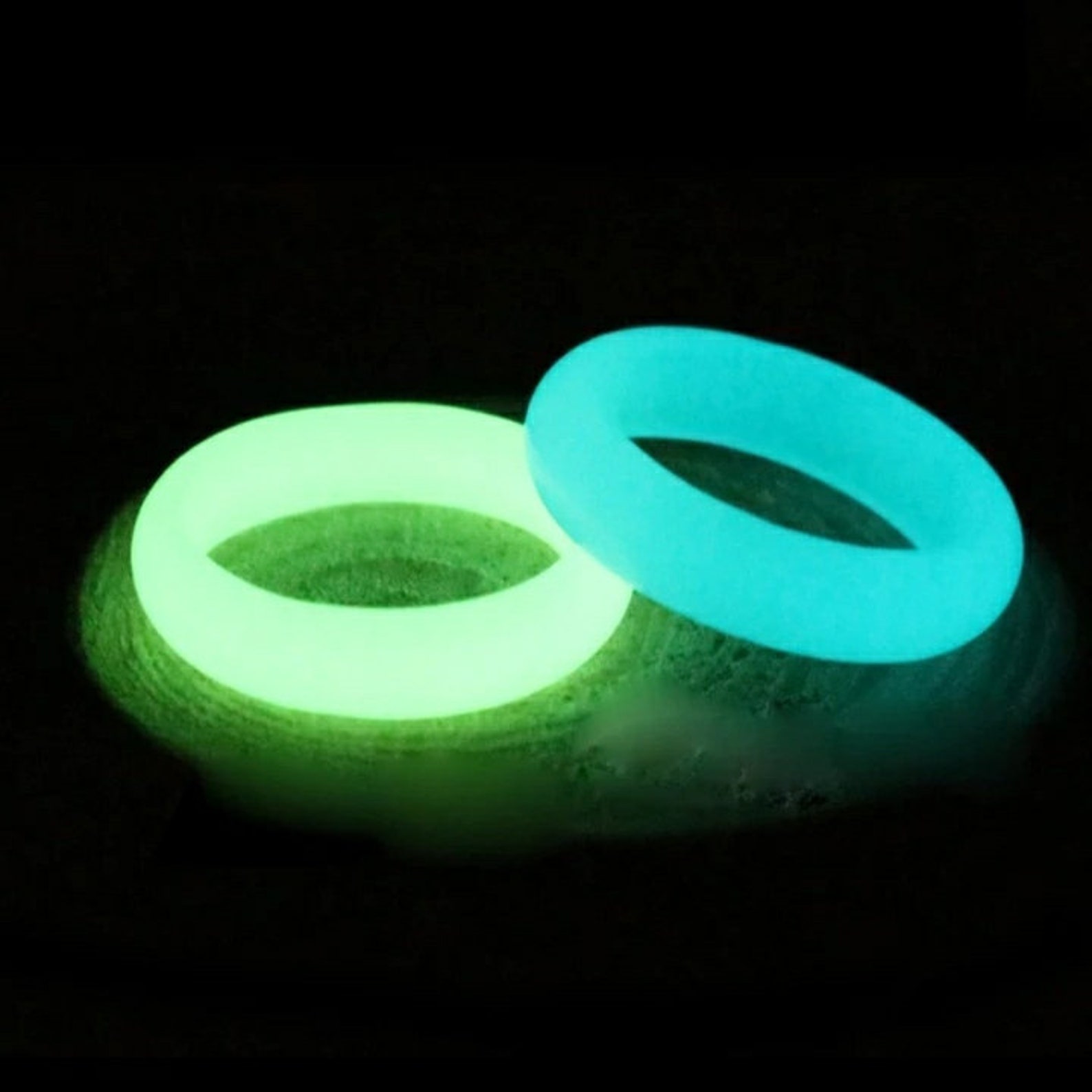 Natural Fluorite Luminous Stone Glow in Dark Ring Pendant - Etsy Natural Fluorite Luminous Stone Glow in Dark Ring Pendant - Etsy