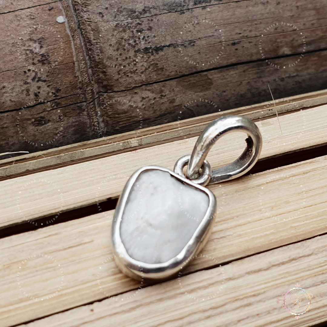 925 Silver Mach Mani Stone Pendant: Rare Fish Pearl Amulet - Etsy