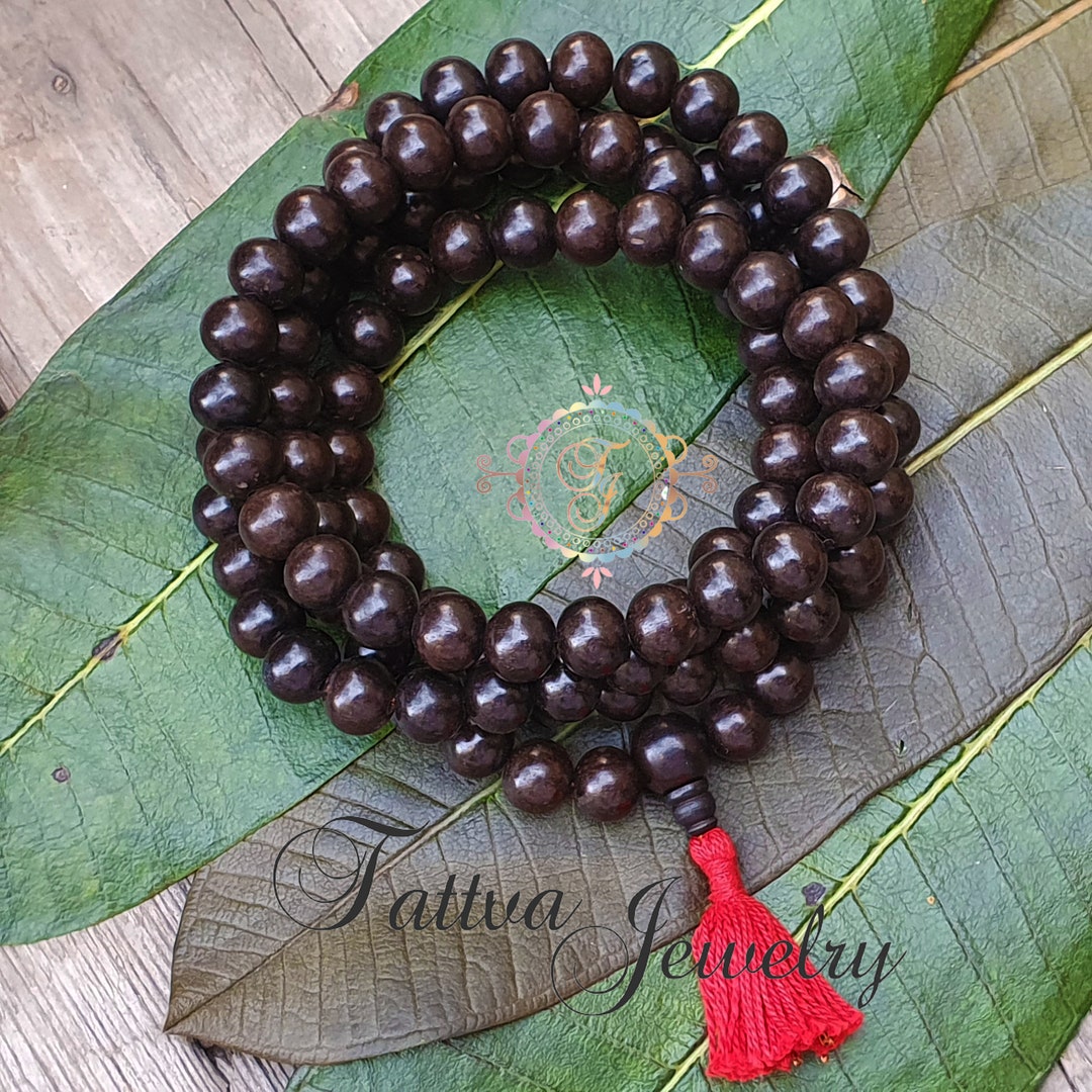 Ebony Wood Mala: Handmade Karungali Buddhist Necklace - Etsy