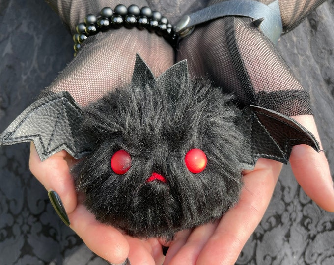 Bat Familiar Plushie | Bat Plush | Kawaii Bat | Pom Pom Bat Stuffed ...