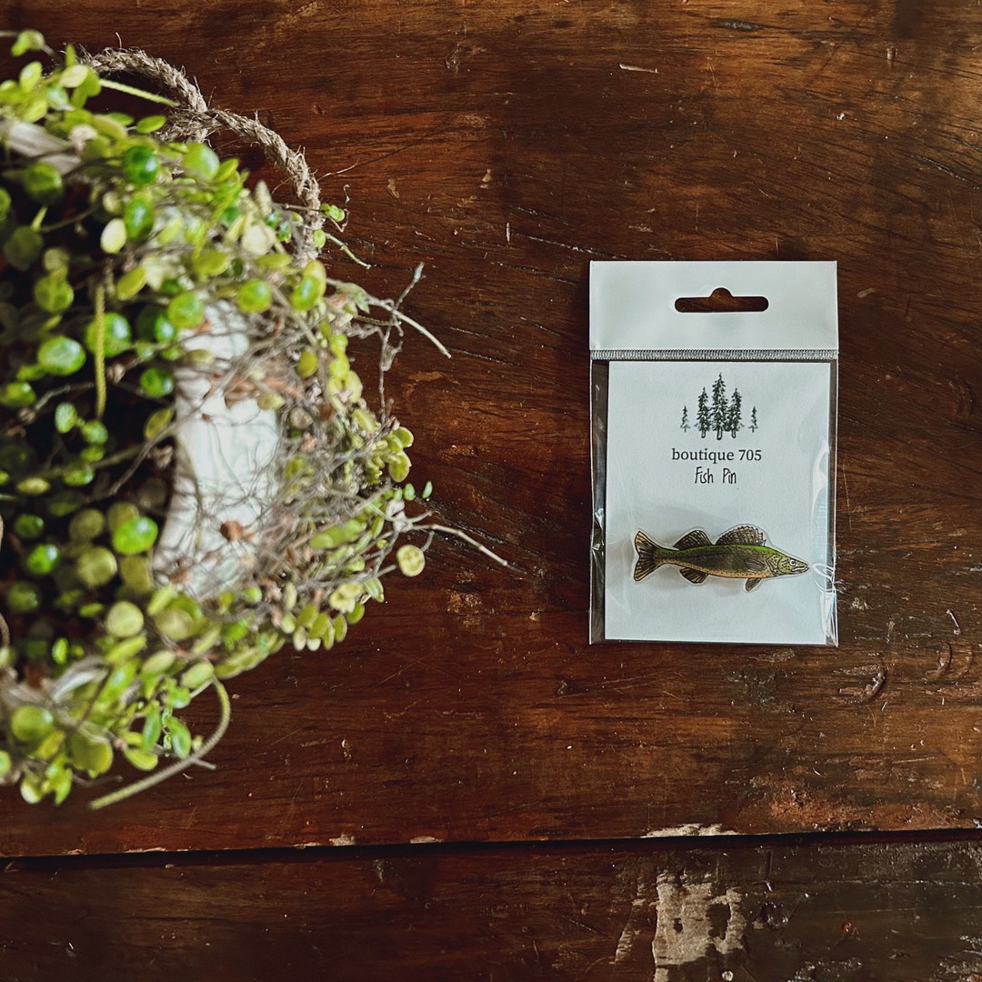 Walleye Pin, Sander Vitreus Pin, Fish Pin, Fish Jewelry, Fishing Lures ...