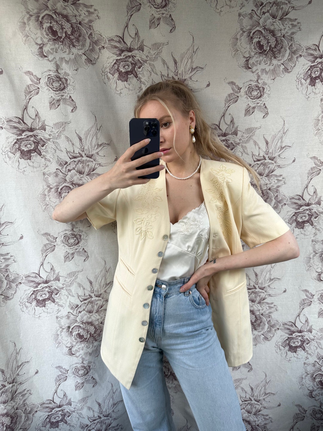 Vintage 70s Pale Yellow Light Jacket With Short Sleeves, Classy Blazer ...