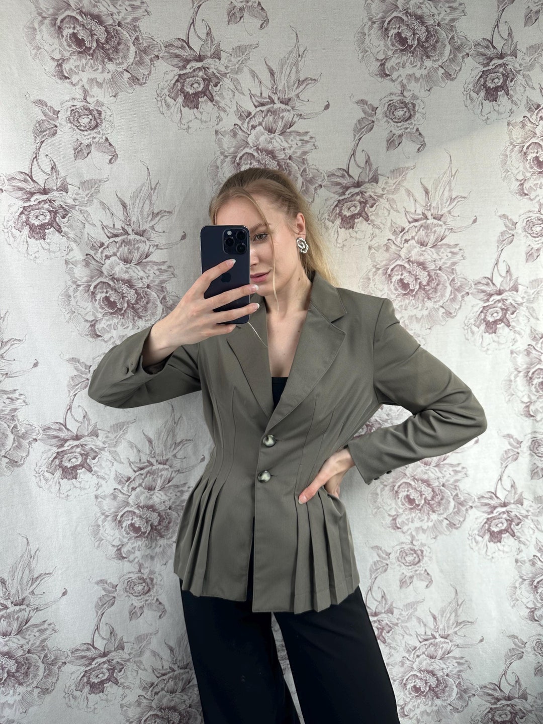 Vintage Khaki Green Tailored Blazer With Plated Detail, Elegant Waisted ...