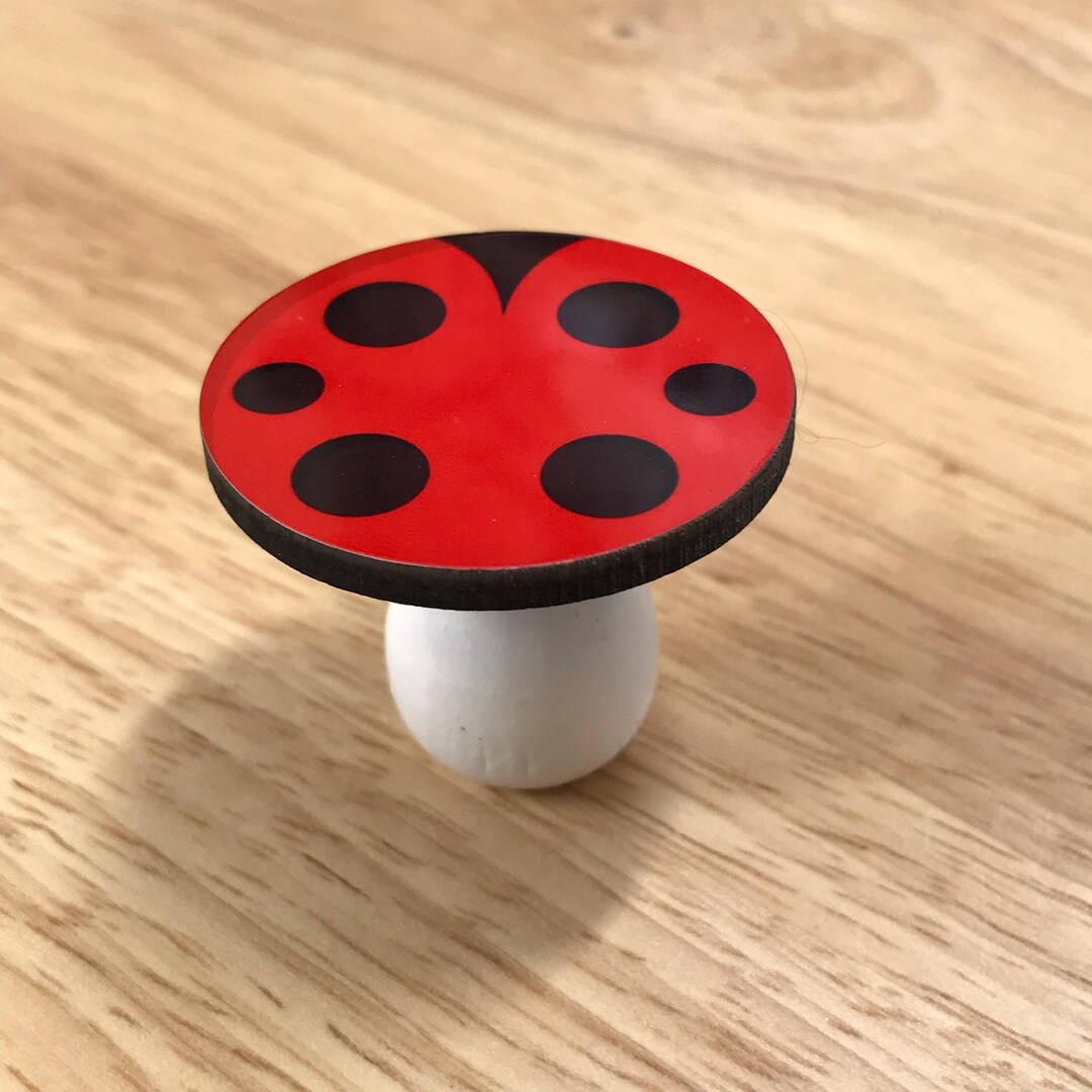 MINI PEDESTAL TABLE Ladybug Dots Side End Miniatures Dollhouse Room Box ...