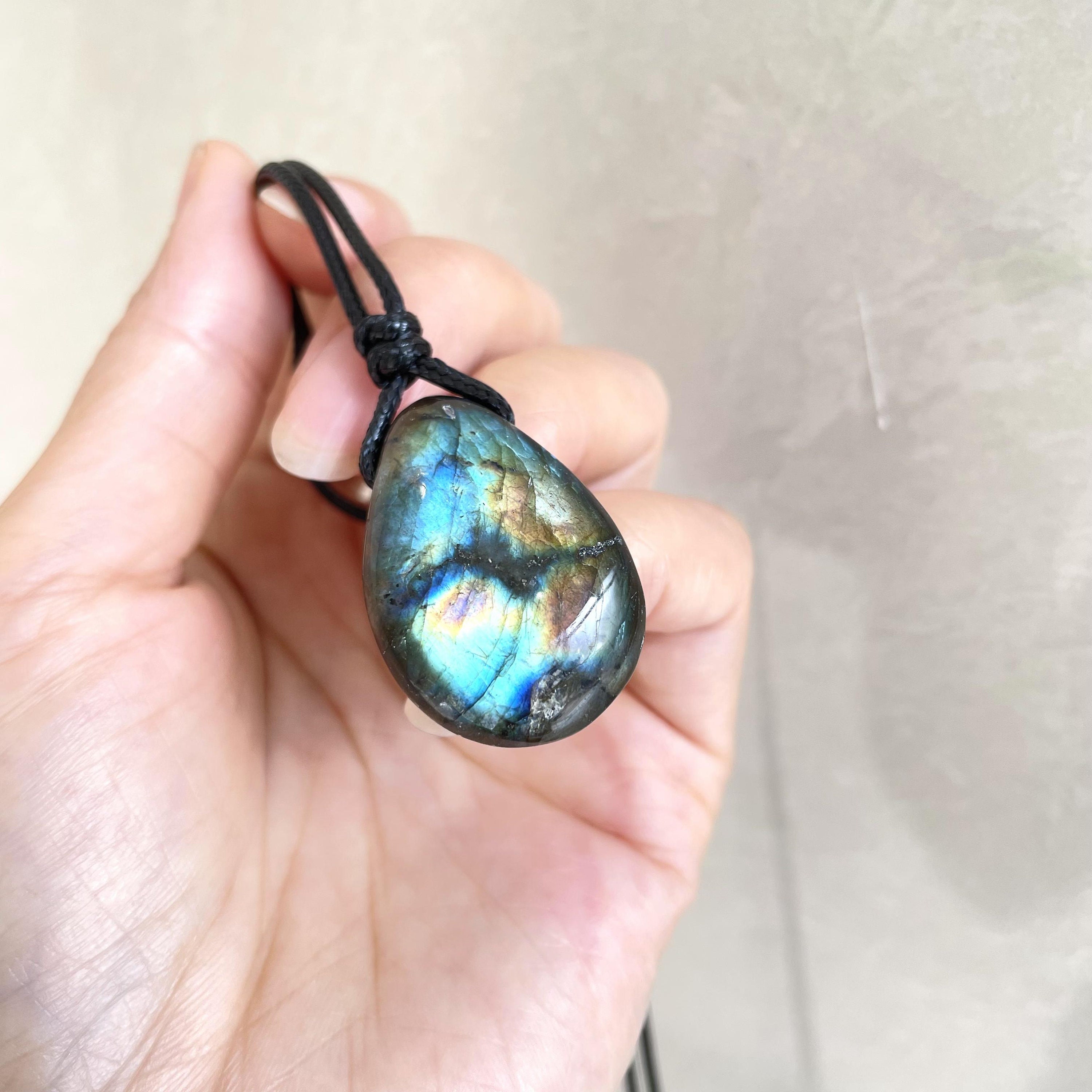 Raw Labradorite Stone Pendant Necklace-healing Natural Stone - Etsy