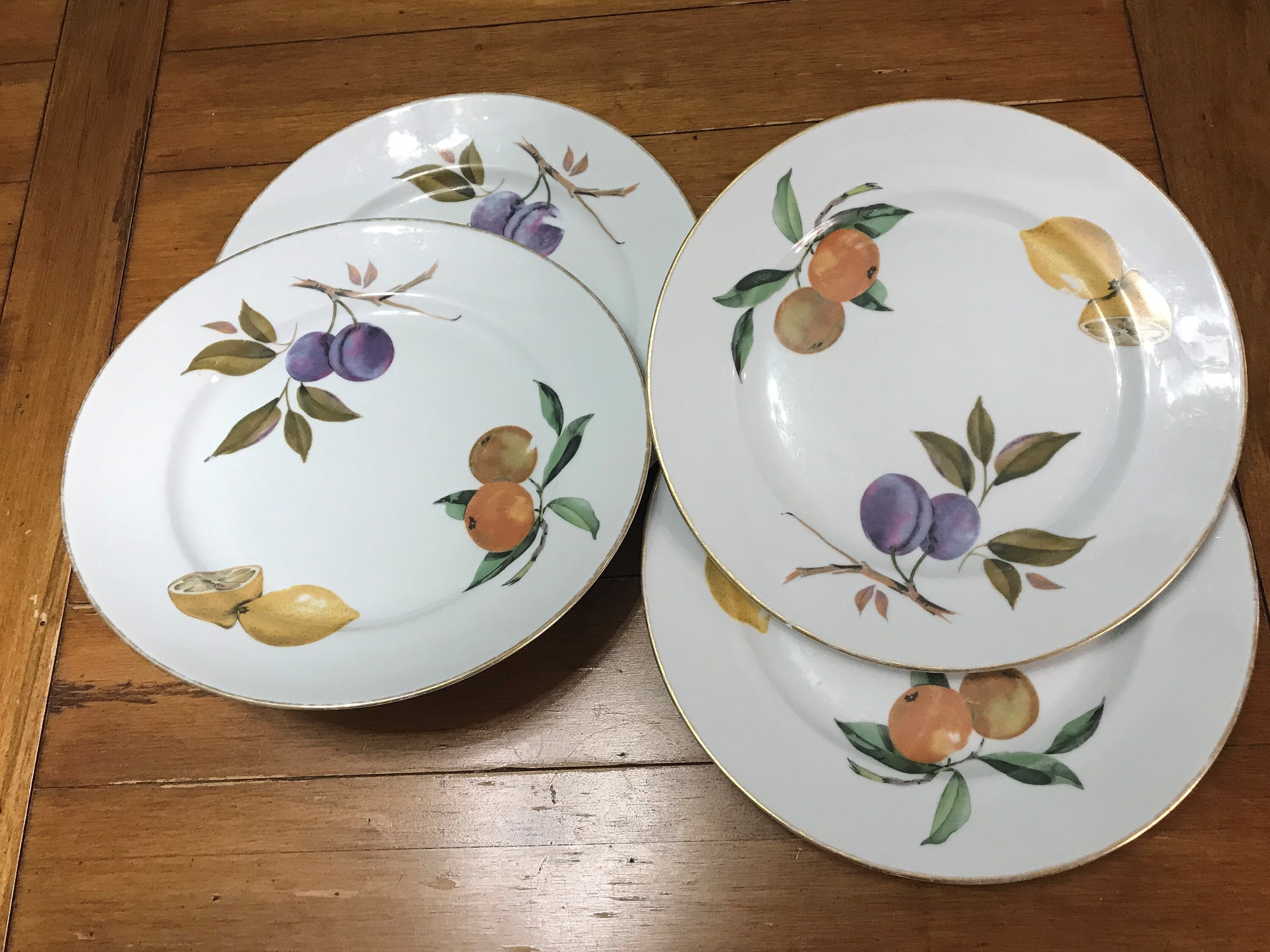 Rare Find 1961 Royal Worcester Evesham Gold 9 1/4 Luncheon Plate/ A Set ...