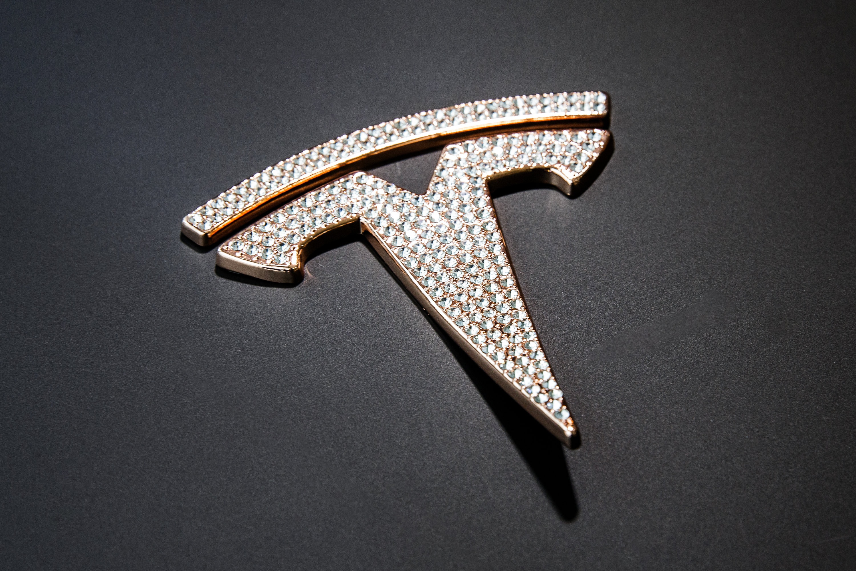Tesla Model Y Metal Bling Logo Emblem Cap for Frunk and Trunk (2020 ...