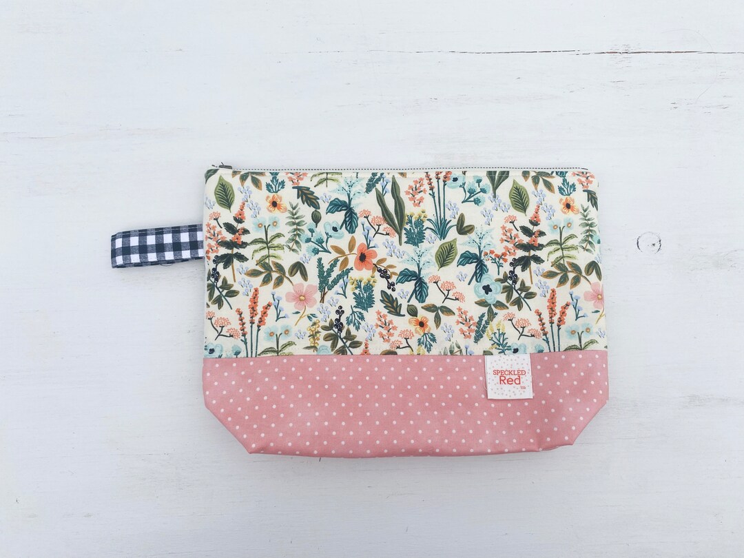 The Herb Garden Pouch - Etsy