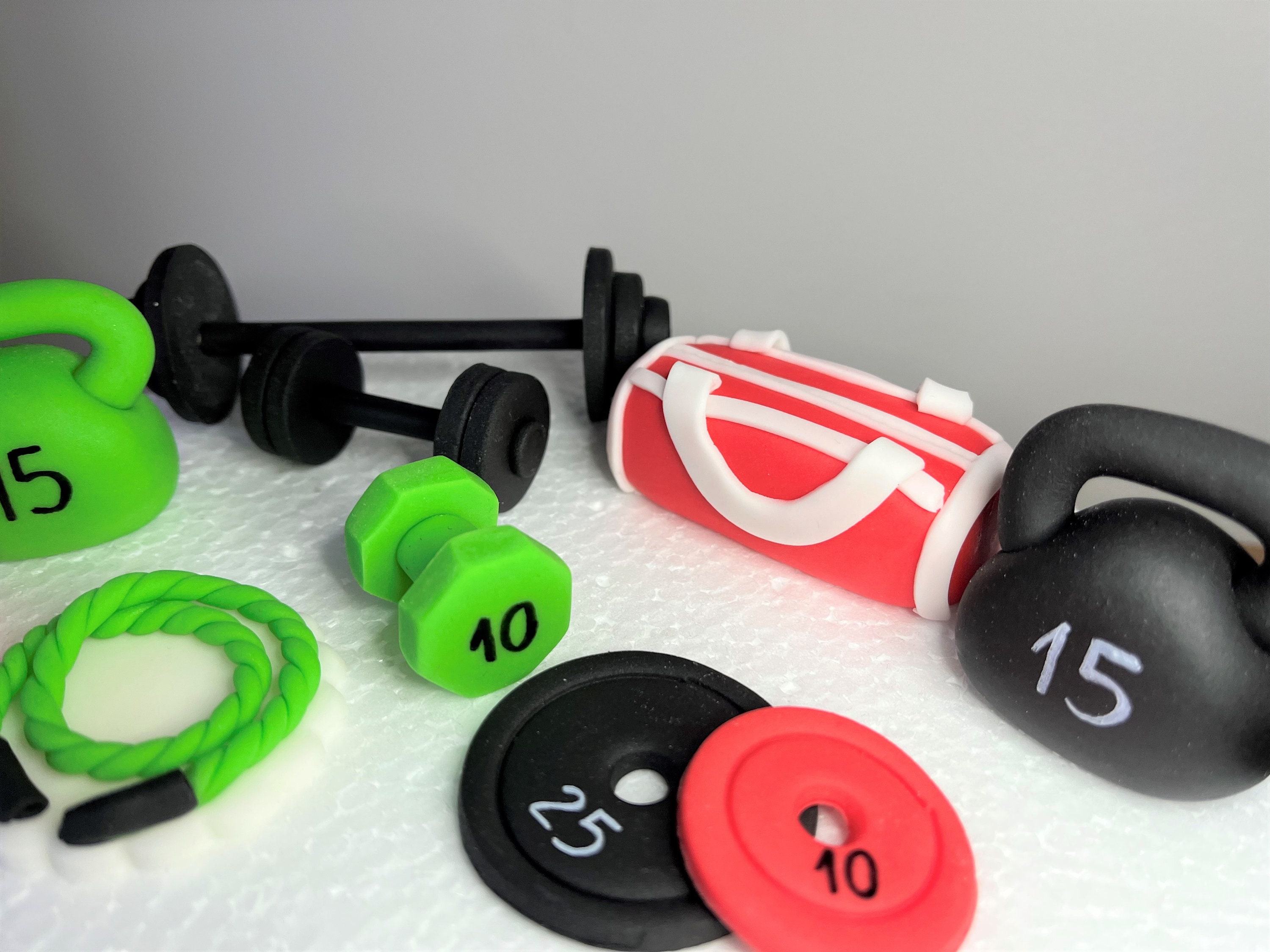 Handmade Edible Gym Themed Cake Topper Weights / Exercise Cake Topper ...
