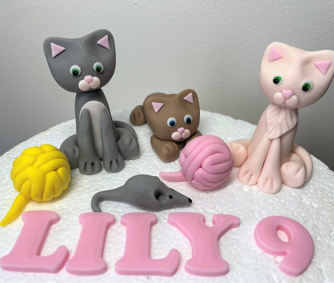 Kittens / Cats Personalised Fondant Cake Topper Set / Cat Cake Topper ...