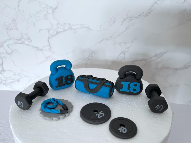 Handmade Edible Gym Themed Cake Topper Weights / Exercise Cake Topper ...