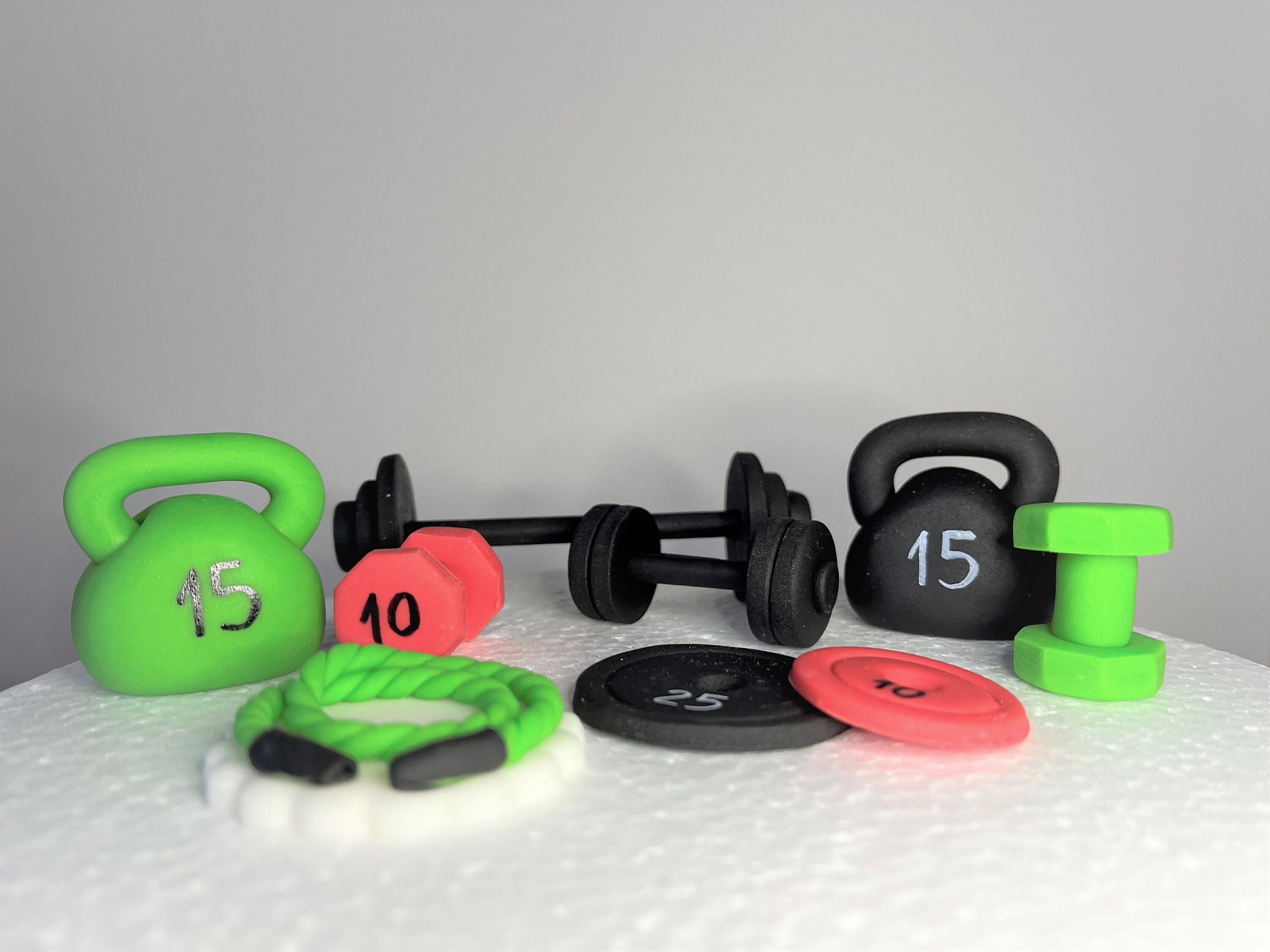 Handmade Edible Gym Themed Cake Topper Weights / Exercise Cake Topper ...