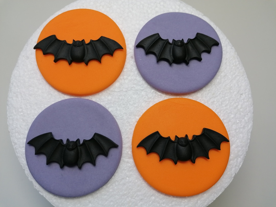 Halloween Fondant Toppers / Edible Fondant Cupcake Decorations / Edible ...