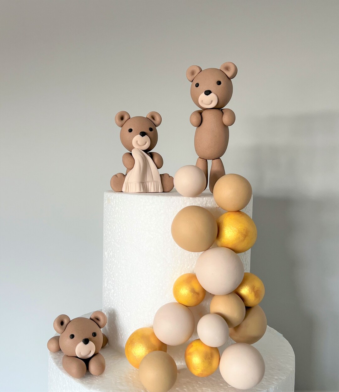 3 Edible Bear With Beige/gold Balls Fondant Cake Decoration, Fondant ...
