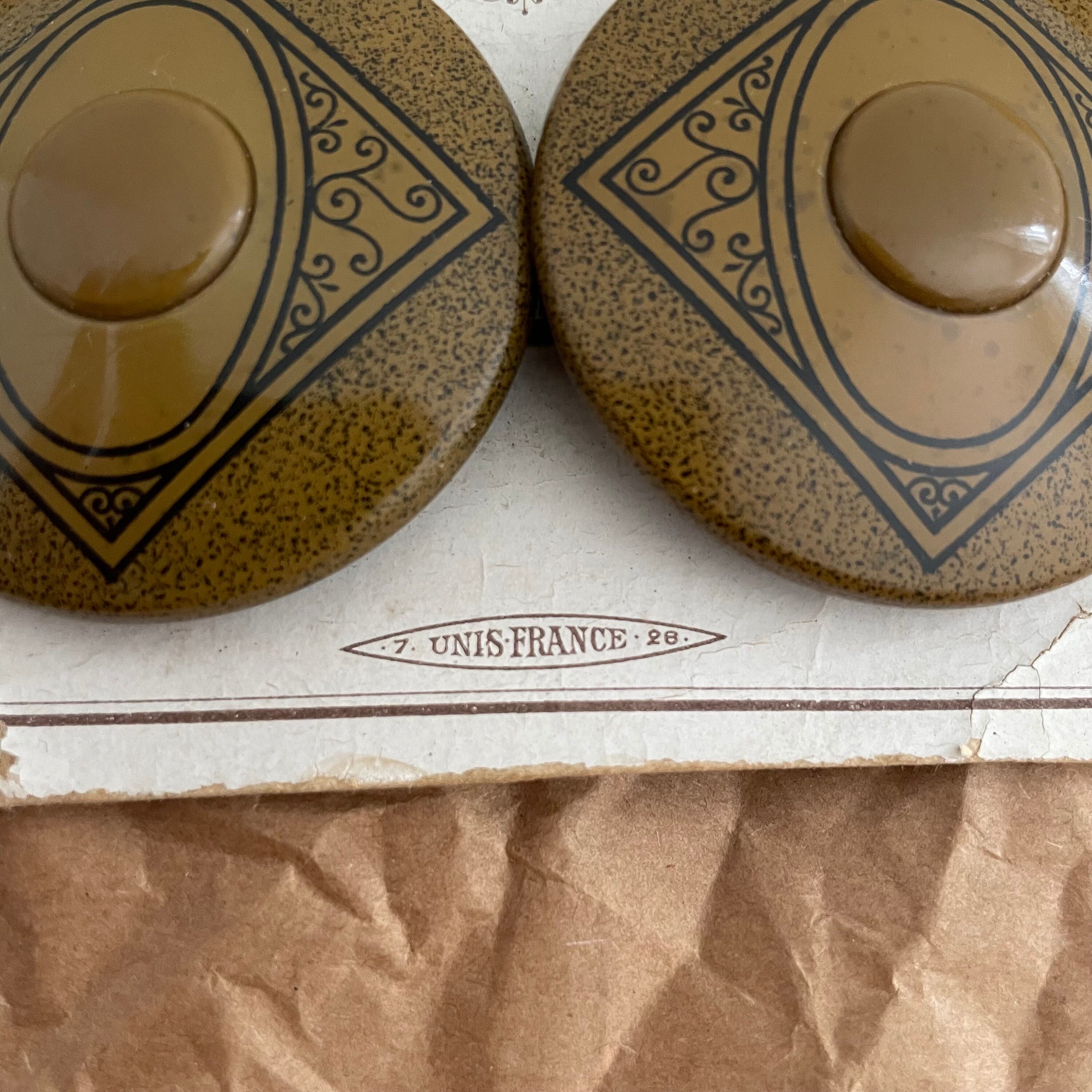 Vintage Mode De Paris Buttons X2 Large Edwardian Art Nouveau Buttons ...