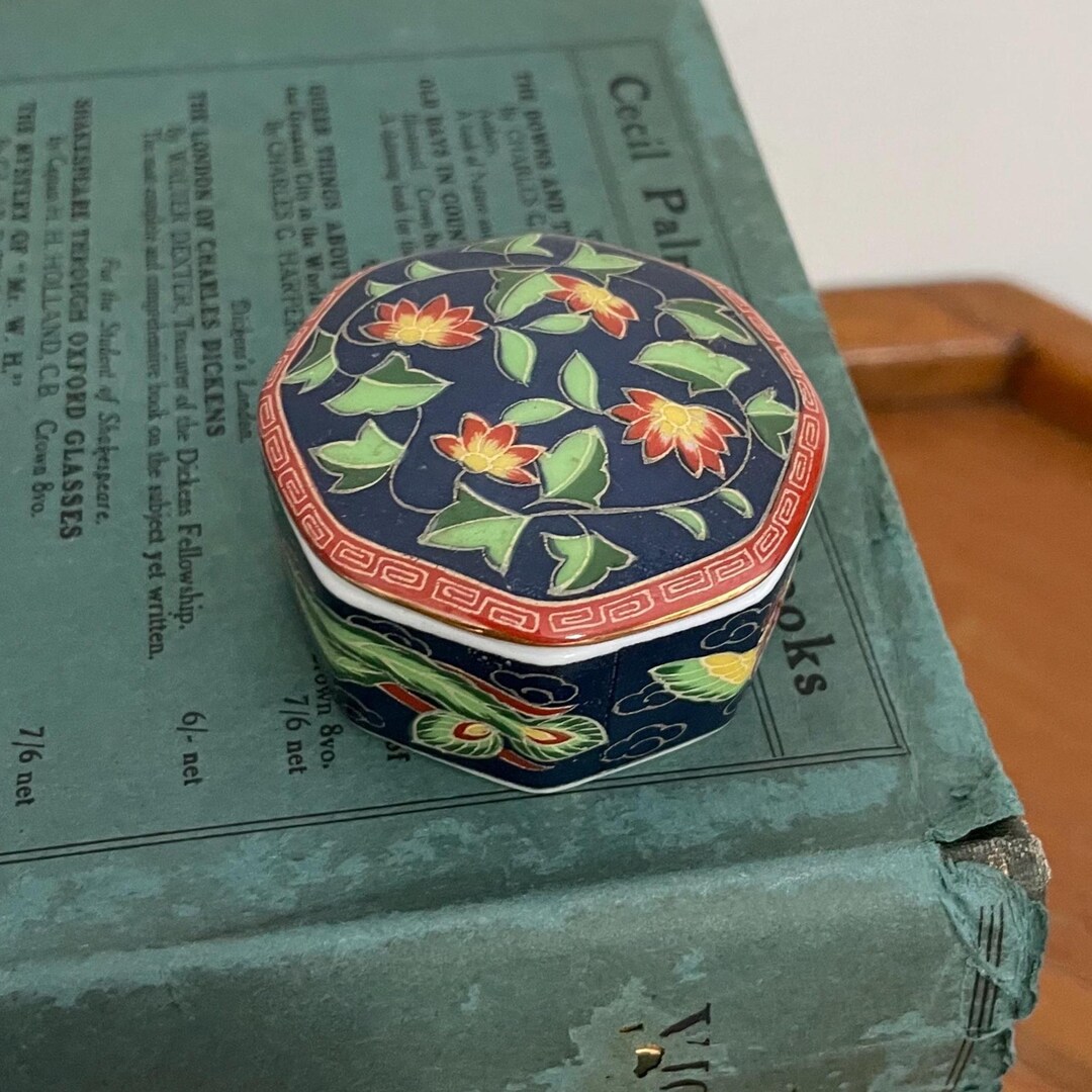 Vintage Octagonal Japanese Pill Pot, Floral Blue Takahashi Trinket Box ...