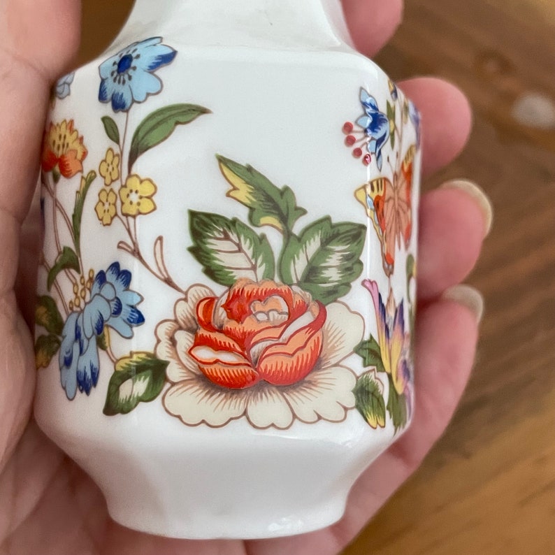 Vintage Aynsley Fine English Bone China Vase, Vintage Dainty Floral Bud ...