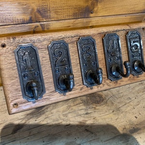 Numbered Industrial Key Holder 5 Hook Design With Antique Oak - Etsy