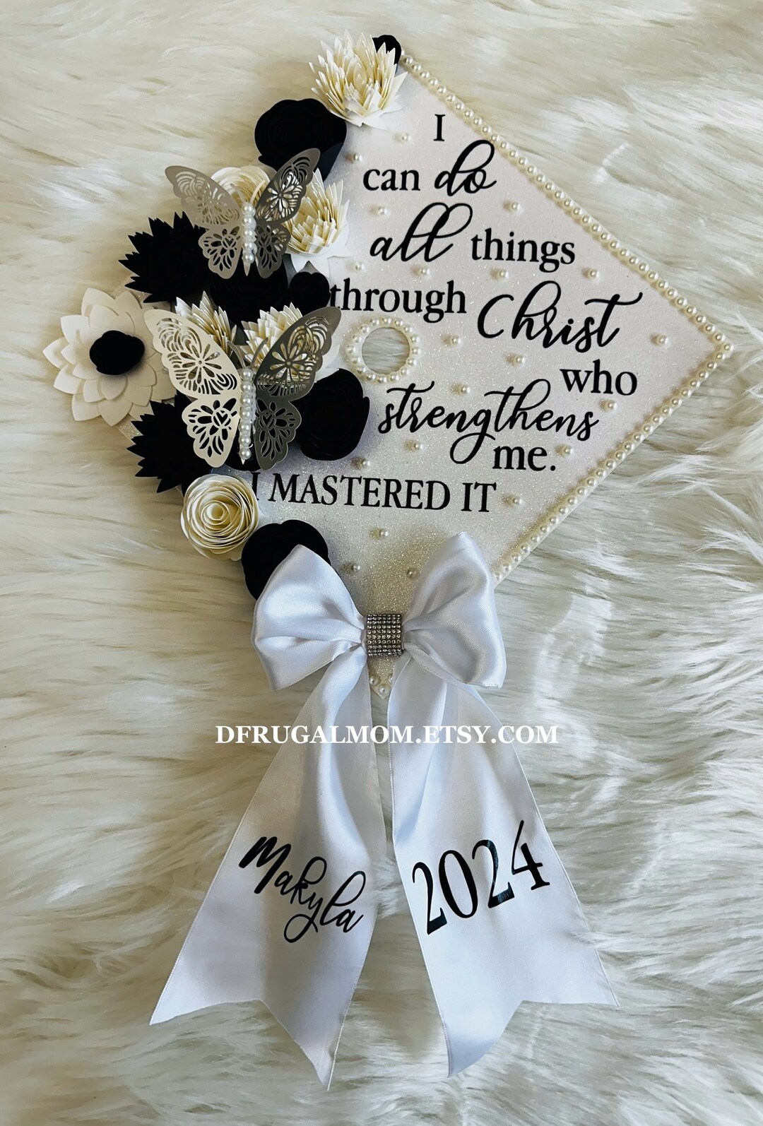 Graduation Cap Decor | Graduation Cap Topper Ideas | Cap Topper ...