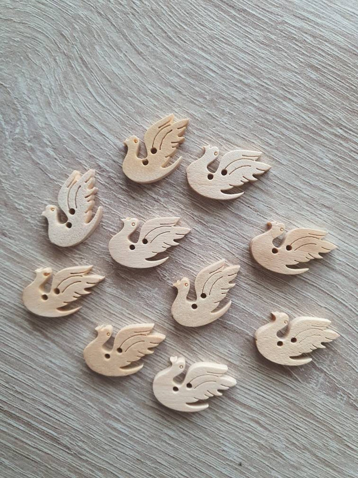 10 Bird Natural Wooden Buttons 2 Hole * 20 Mm * Bird Buttons * - Etsy