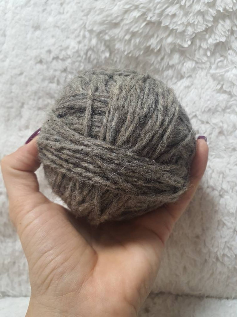 Hilo de lana de oveja orgánica: beige oscuro natural sin teñir, grueso ...