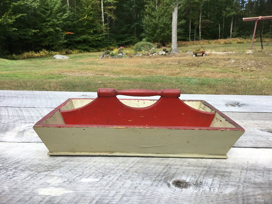 Antique Prim Red & Eggshell Wooden Turned Handle Cutlery Utensil Caddy ...