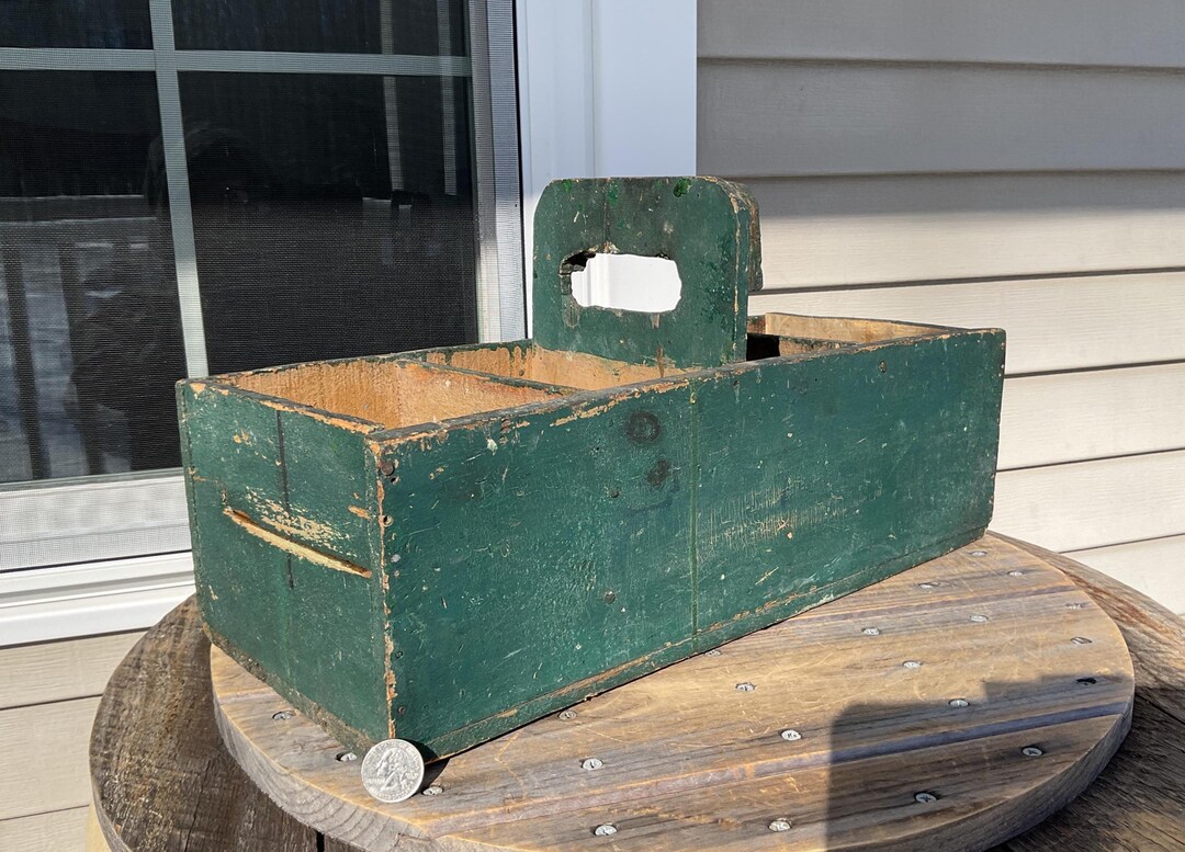 Antique Wood Caddy Carrier Divided Cubby Tote Cutout Handle Prim Old ...