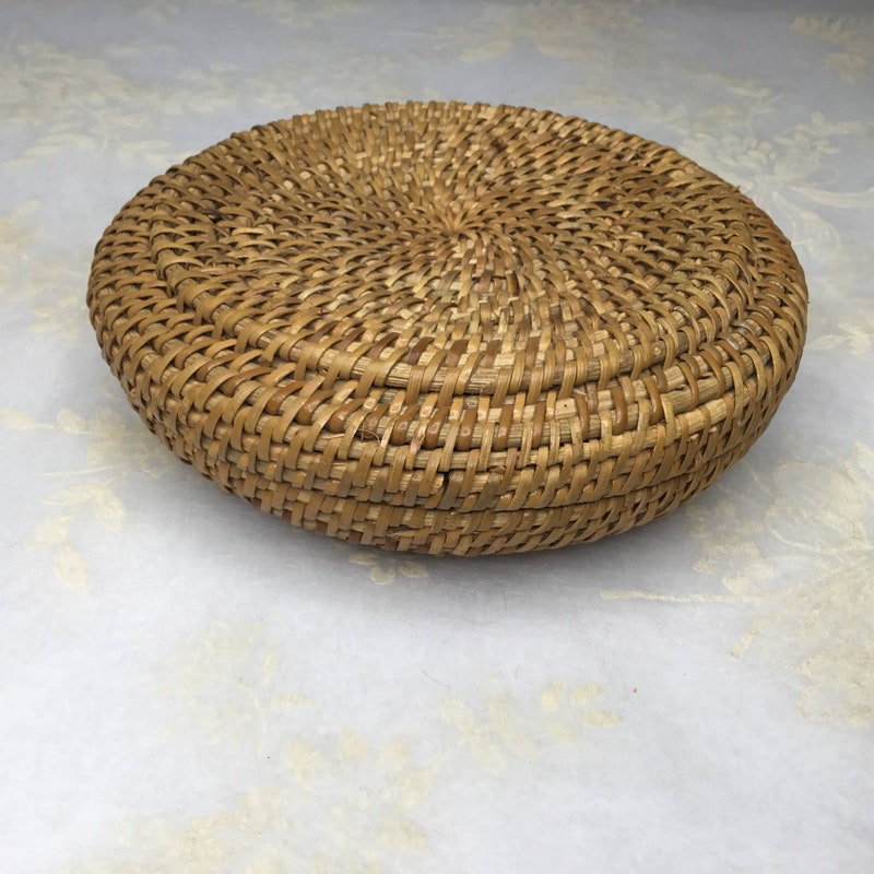 Woven Basket With Lid - Etsy