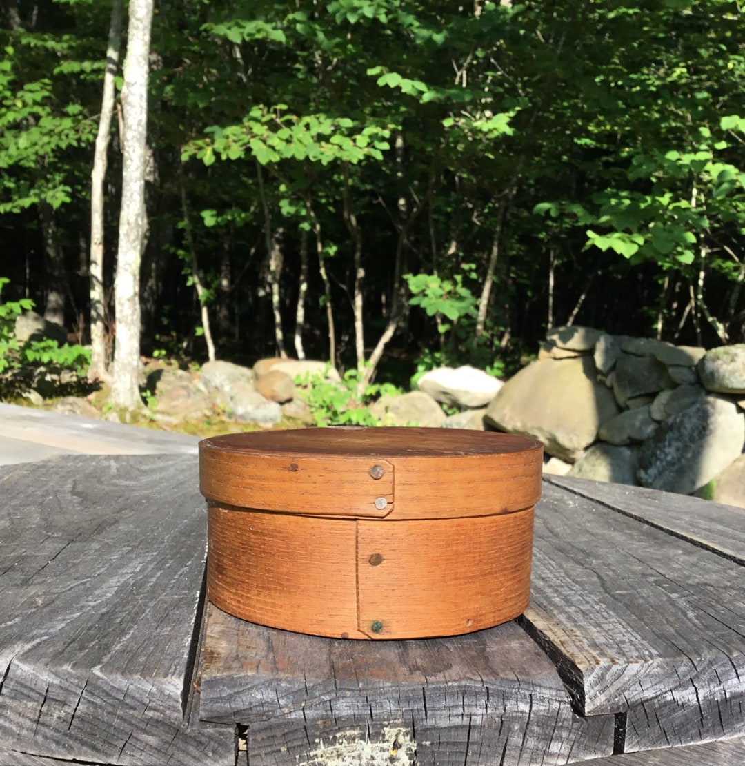 Antique Small Wooden Circular Pantry Box & Lid Copper Nails 5 1/8 D ...