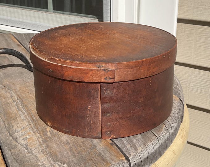 Antique Wooden Circular Pantry Box & Lid Thick Walled Dark Aged Patina ...