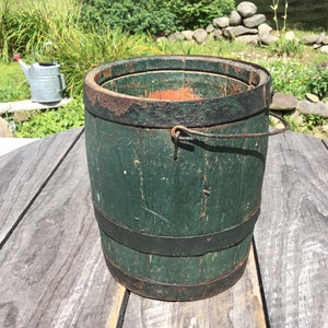 Antique Prim Old Green Wooden Paint/pail/barrel Bucket Metal Bands ...