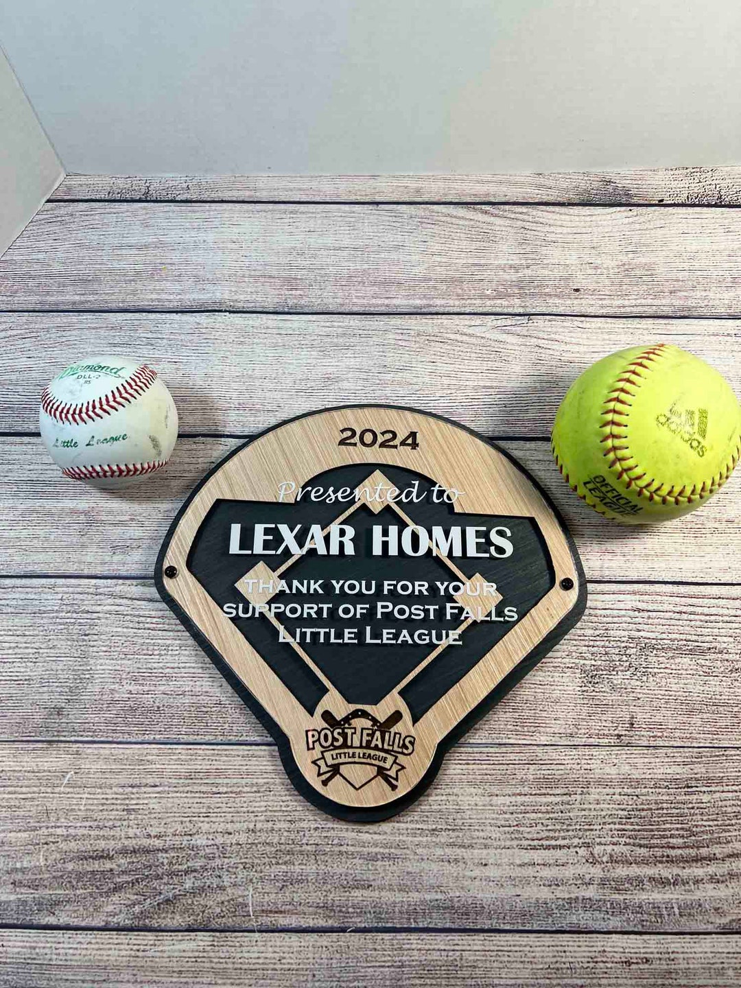 Personalized Wooden Acrylic Sports Sponsorship Plaques - Custom-made ...