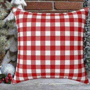 RED & WHITE GINGHAM Plaid Throw Pillow, Red Gingham Holiday Plaid ...